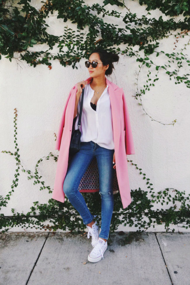 Pon un toque de rosa en tu look, así lo muestra la nueva colección de ...