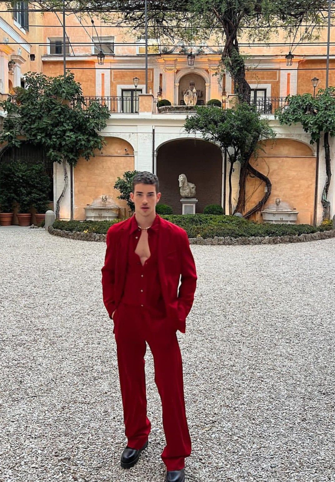 Ideas de trajes de graduación para chico en 2023 - Modalia.es